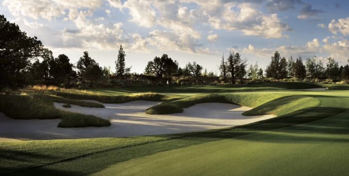 Troon Privé/Privileges